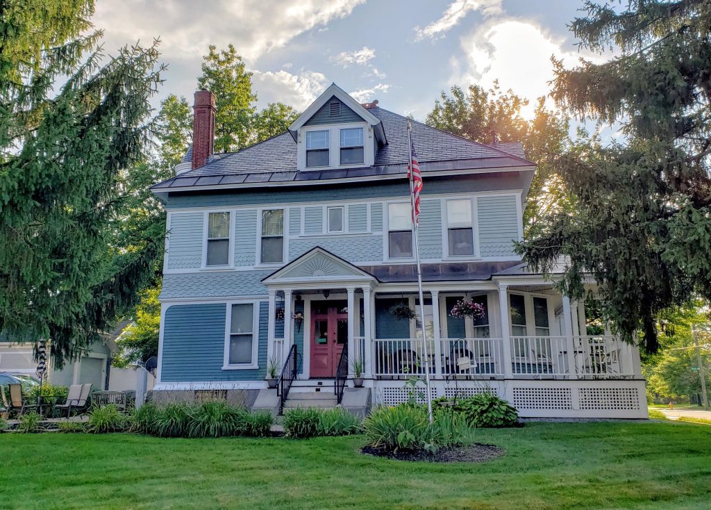 12 Best Manchester NH Hotels For Your Next Trip - New Hampshire Way