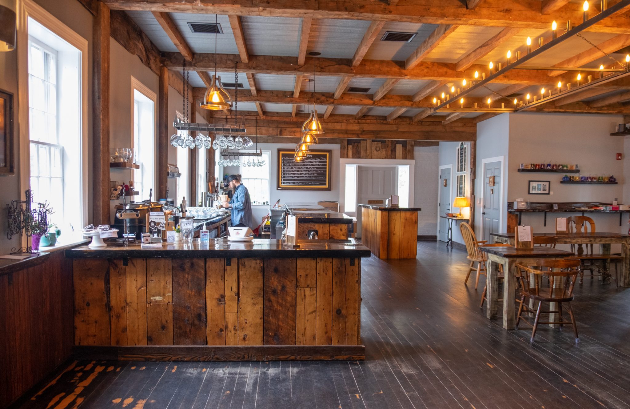 13 Best New Hampshire Breweries + Map & Full List - New Hampshire Way