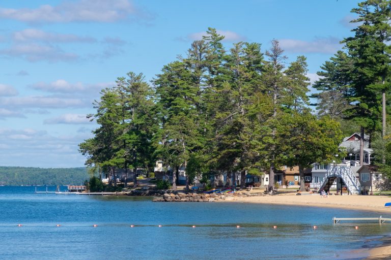 23 Fun Things To Do in Lake Winnipesaukee NH