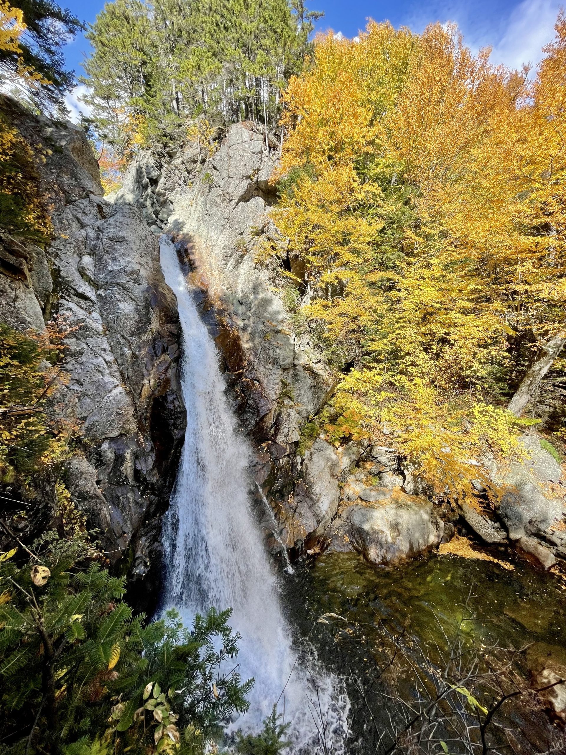 Tips for Visiting Glen Ellis Falls, NH - New Hampshire Way